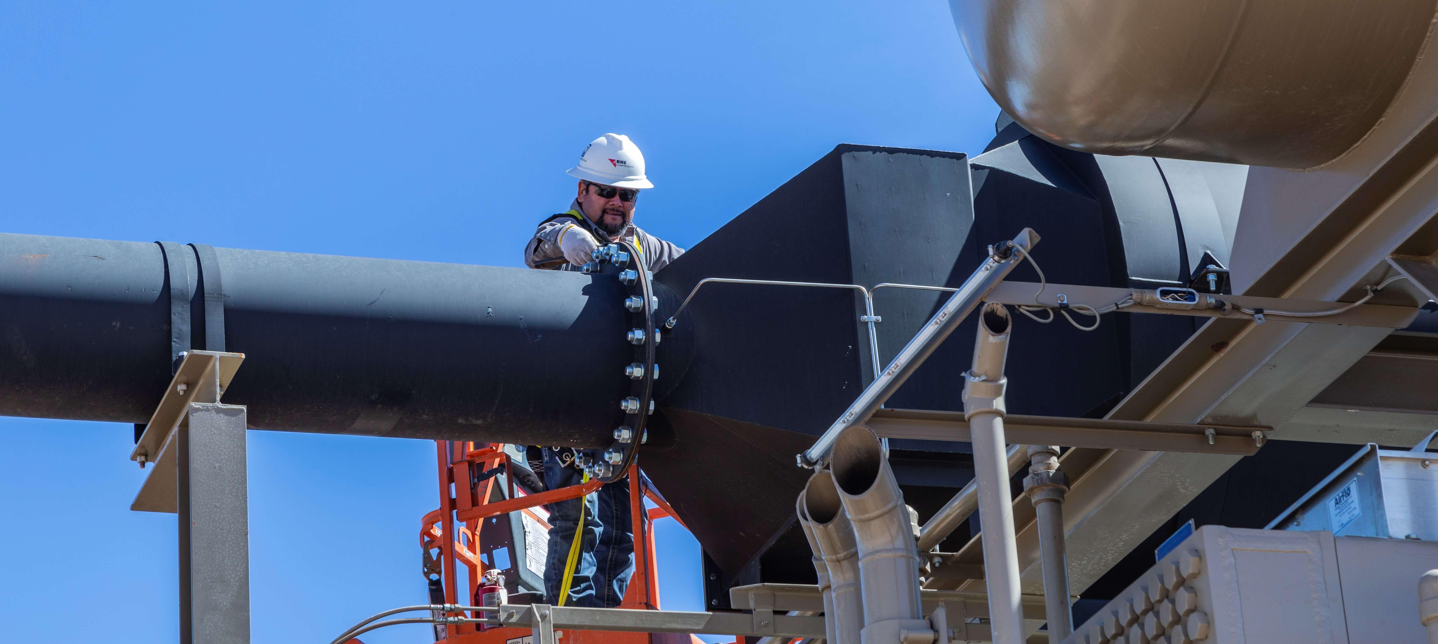 HEALTH SAFETY AND ENVIRONMENTAL (HSE) POLICY AND MANAGEMENT COMMITMENT ...